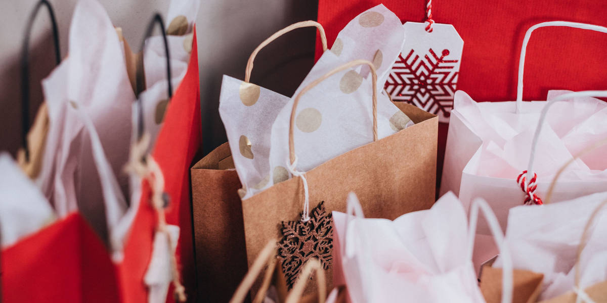 15 Awesome Gift Exchange Gift Ideas They Look Way More Expensive Than They Are December 2022 